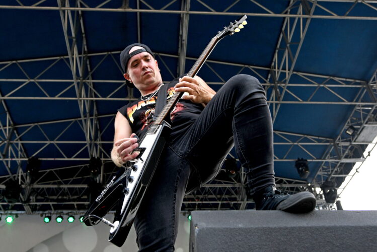 Having a ‘Shellabration’ | News, Sports, Jobs - Messenger News